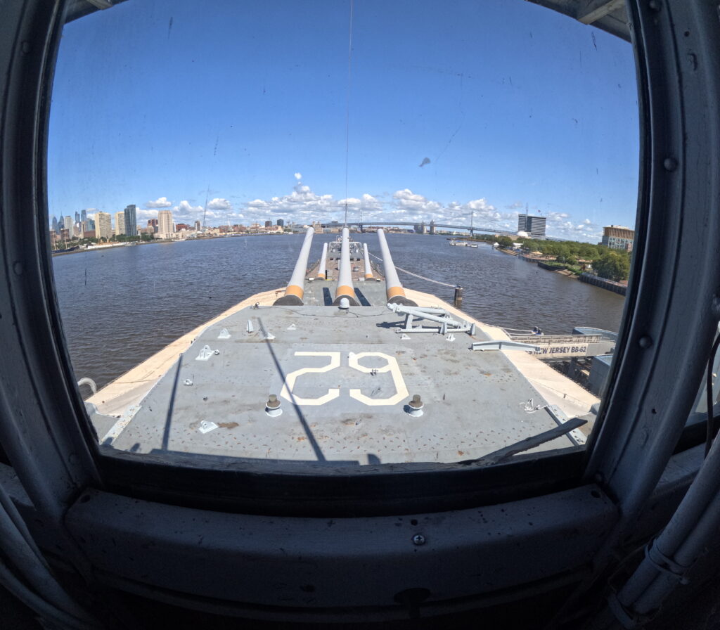 Piedmont Airlines Veterans/Military ERG Volunteer Aboard Battleship New ...